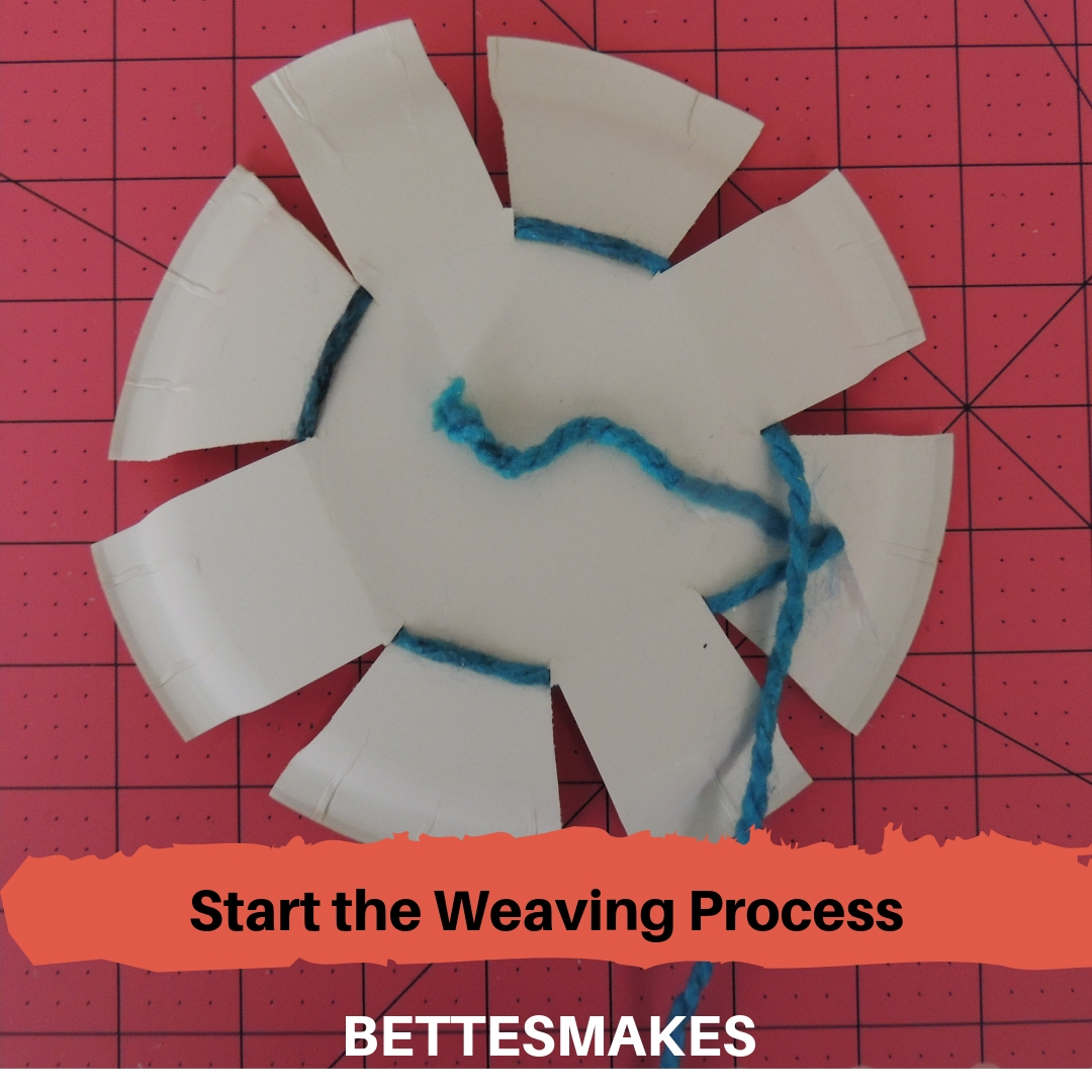 Paper Plate Weaving - Bettes Makes